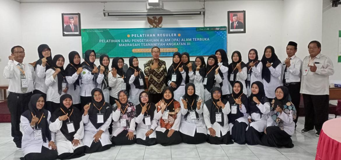 Guru MTsN 4 Bantul pelajari IPA Terpadu di BDK Semarang | Kemenag Bantul